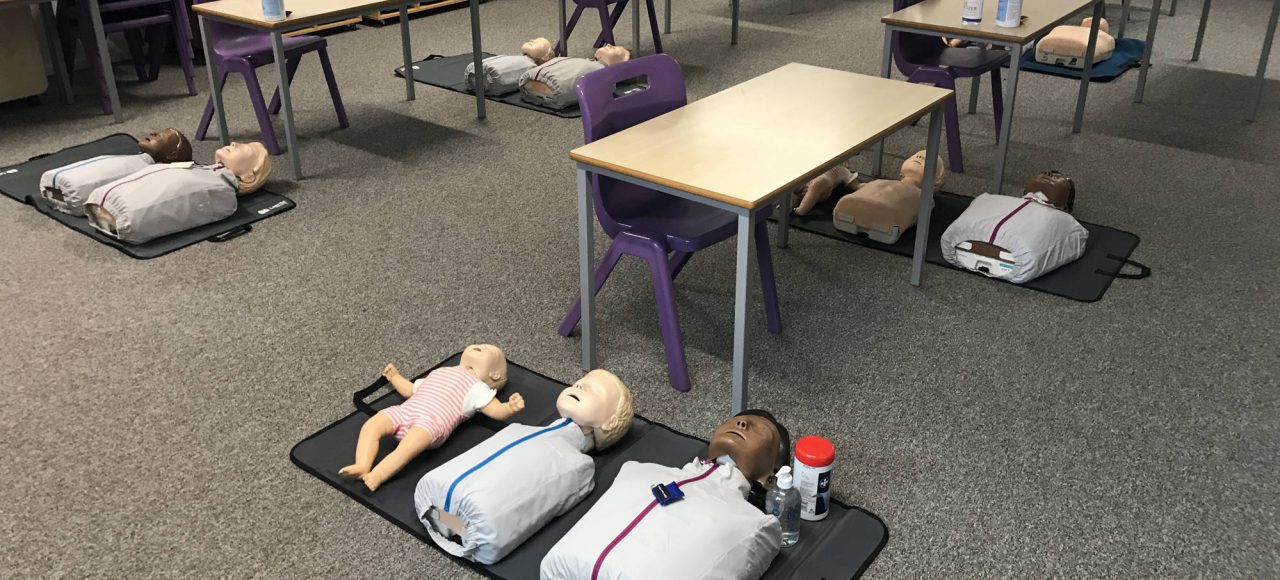 1 Day Emergency First Aid at Work Course - H2O TRAINING